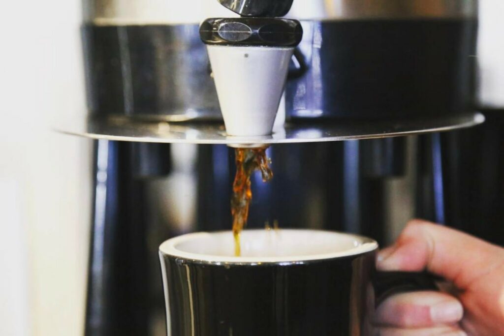 How To Make Coffee In A Percolator? Step-By-Step Guide - Hero Coffee