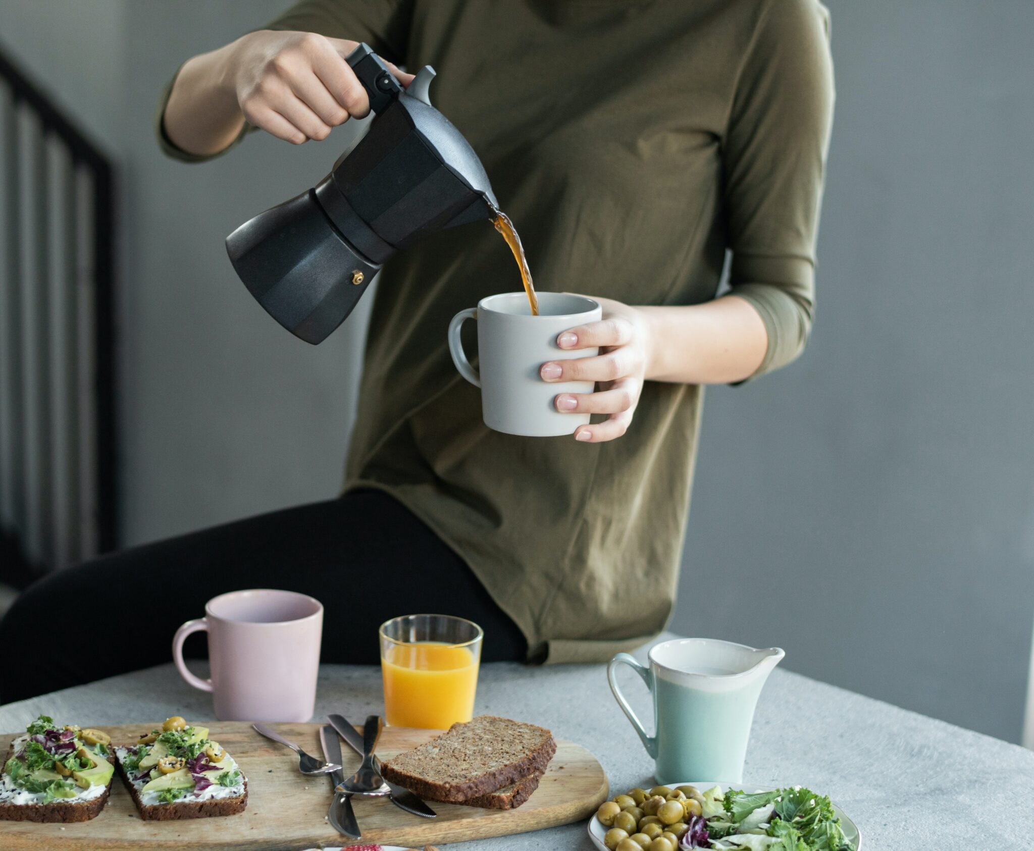 How To Make Coffee In A Percolator? Step-By-Step Guide - Hero Coffee