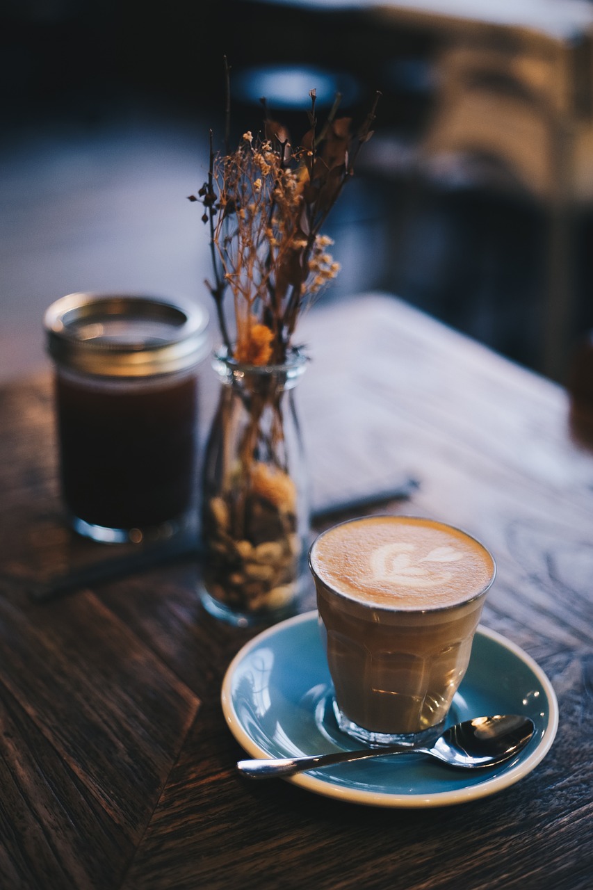 How Many Scoops Of Coffee For 10 Cups? The Best Guide